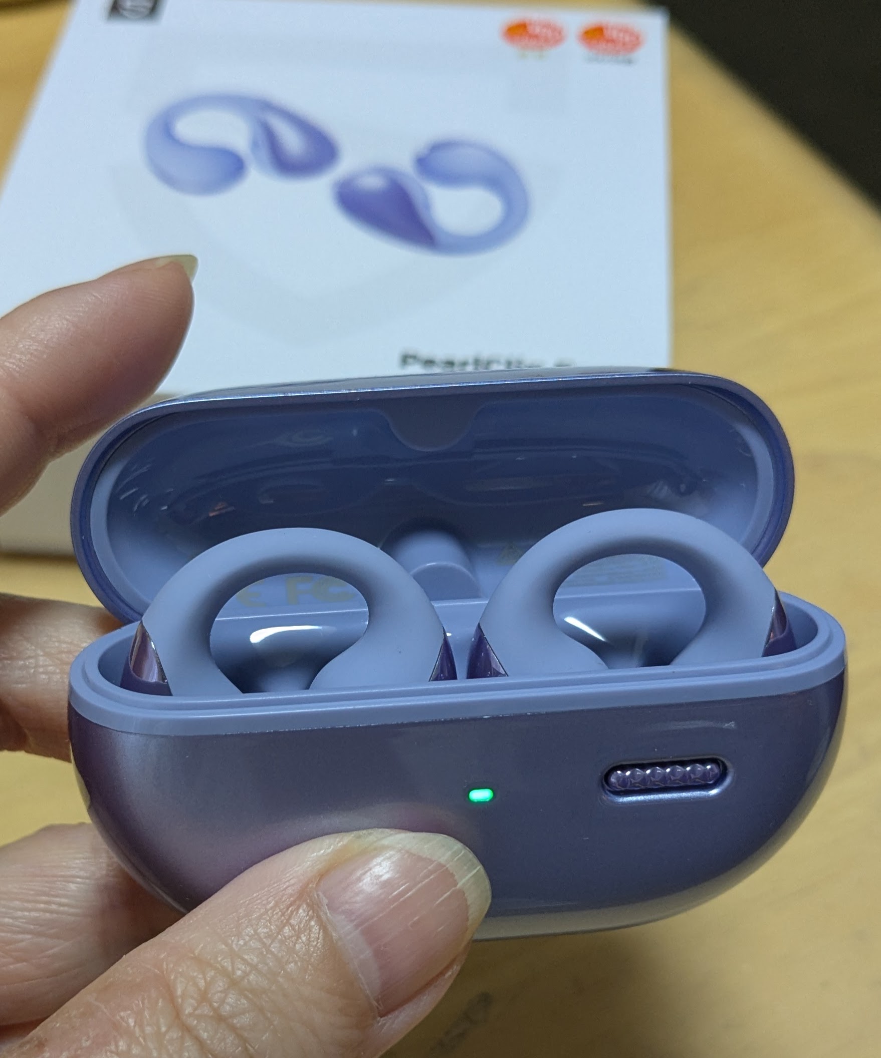 SOUNDPEATS CCイヤーカフイヤホン正直レビュー!ペアリングは一瞬!音漏れも気にならない | marutto life